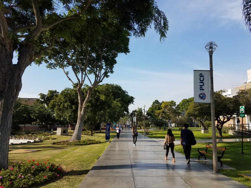 How To Navigate Course Enrollment in Peru - IFSA